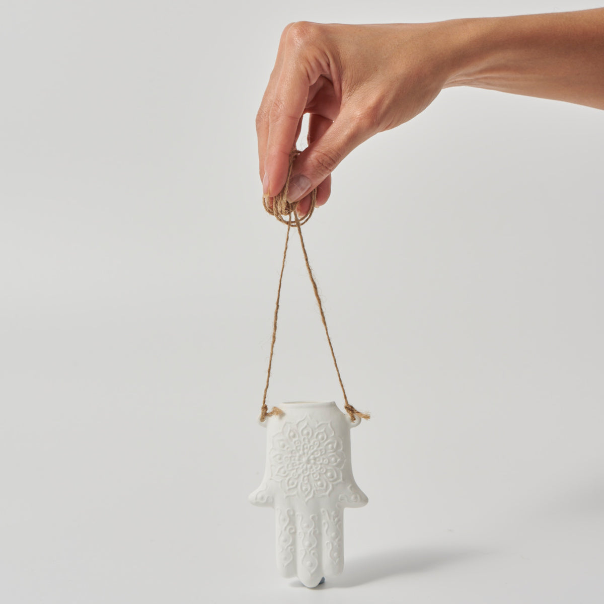 HAMSA HAND HANGING VASE – Jones & Co