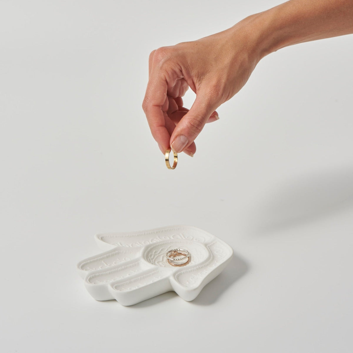 HAMSA HAND TRINKET DISH – Jones & Co